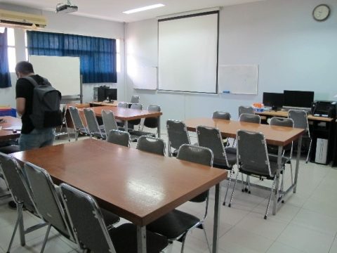 Fasilitas-Lab Statistika | Teknik Industri